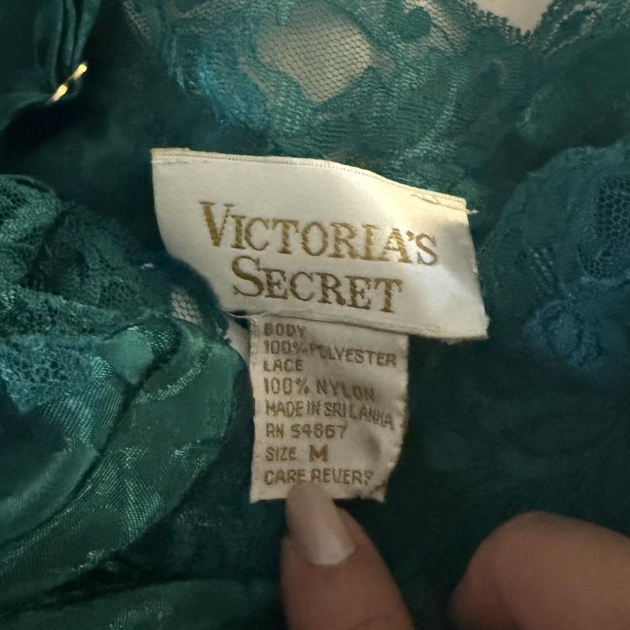 Gold label Victoria’s Secret slip Size medium... - Depop