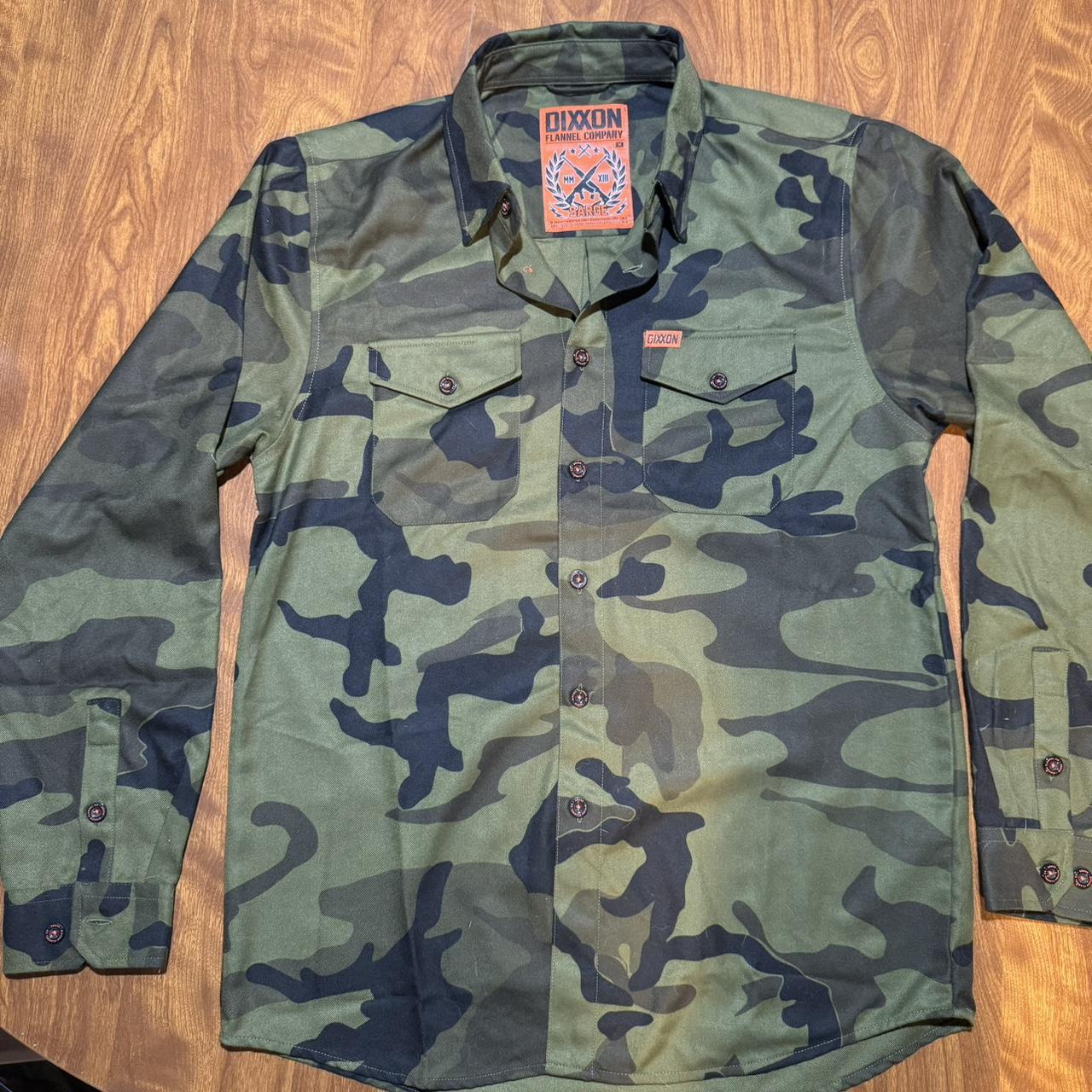 Dixxon Camo Flannel Medium Never worn #dixxon #camo | Depop