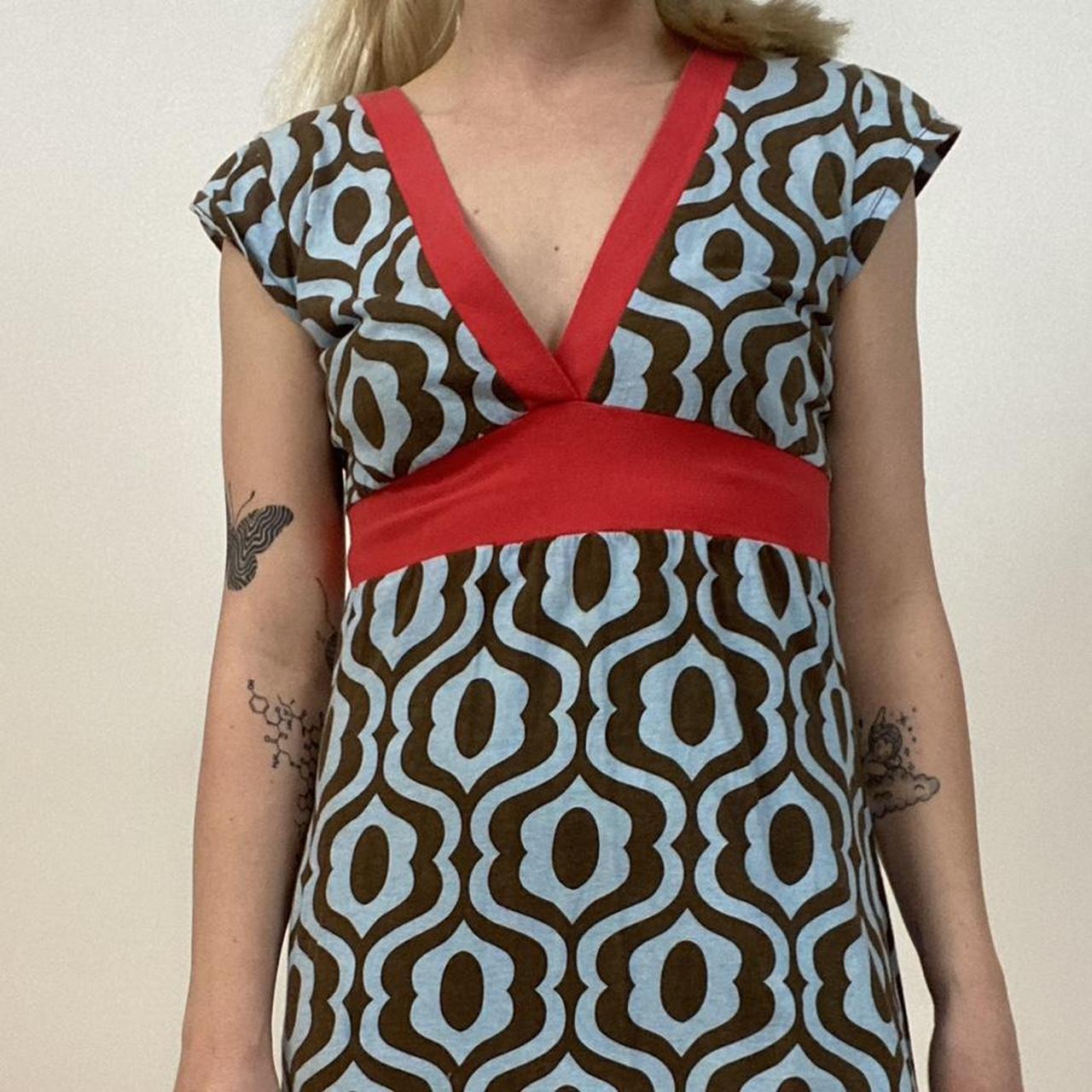 The cutest 00’s style Geometric Print Dress!... - Depop