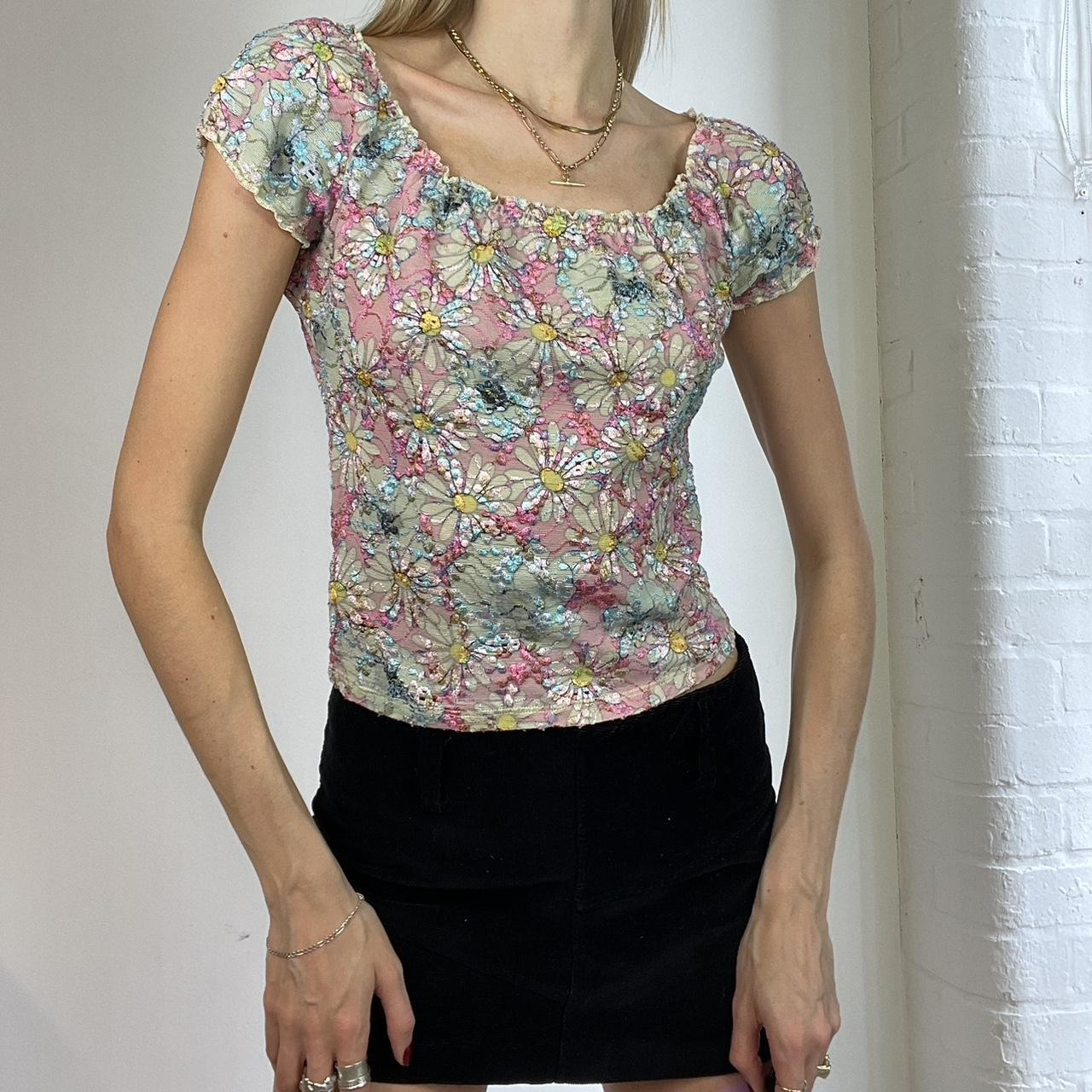 Vintage puff sleeve top Y2K floral top. Milkmaid... - Depop