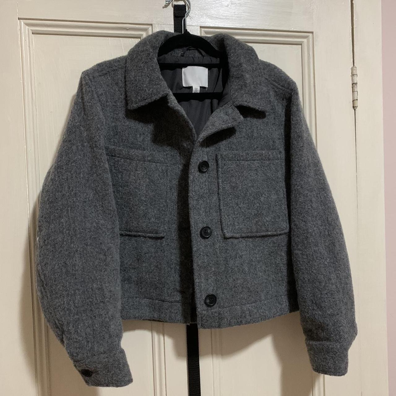 H&M cropped blazer 🔥 •Size 8 but will fit a 10• - Depop