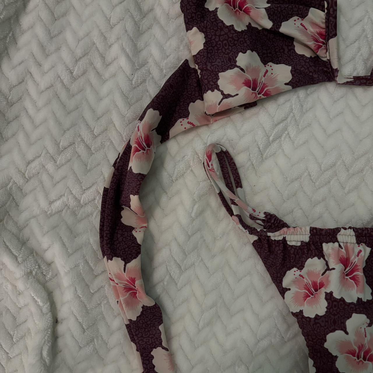 Benoa swim lani set Dm for more details! Looking to... | Depop