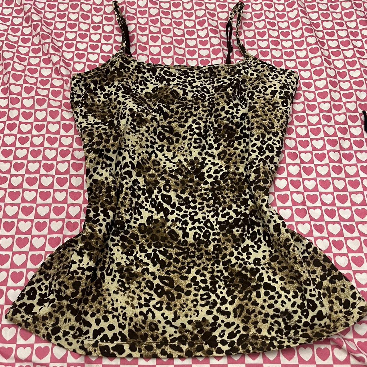 Leopard print cami top super super cutenesss, large... - Depop