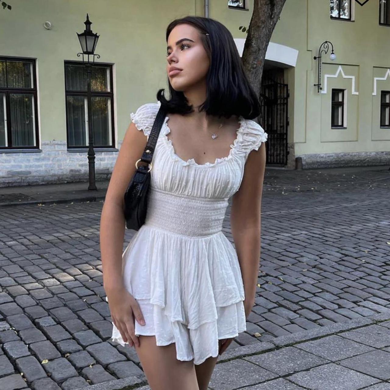 Princess Polly white romper in Size 2, Condition... - Depop