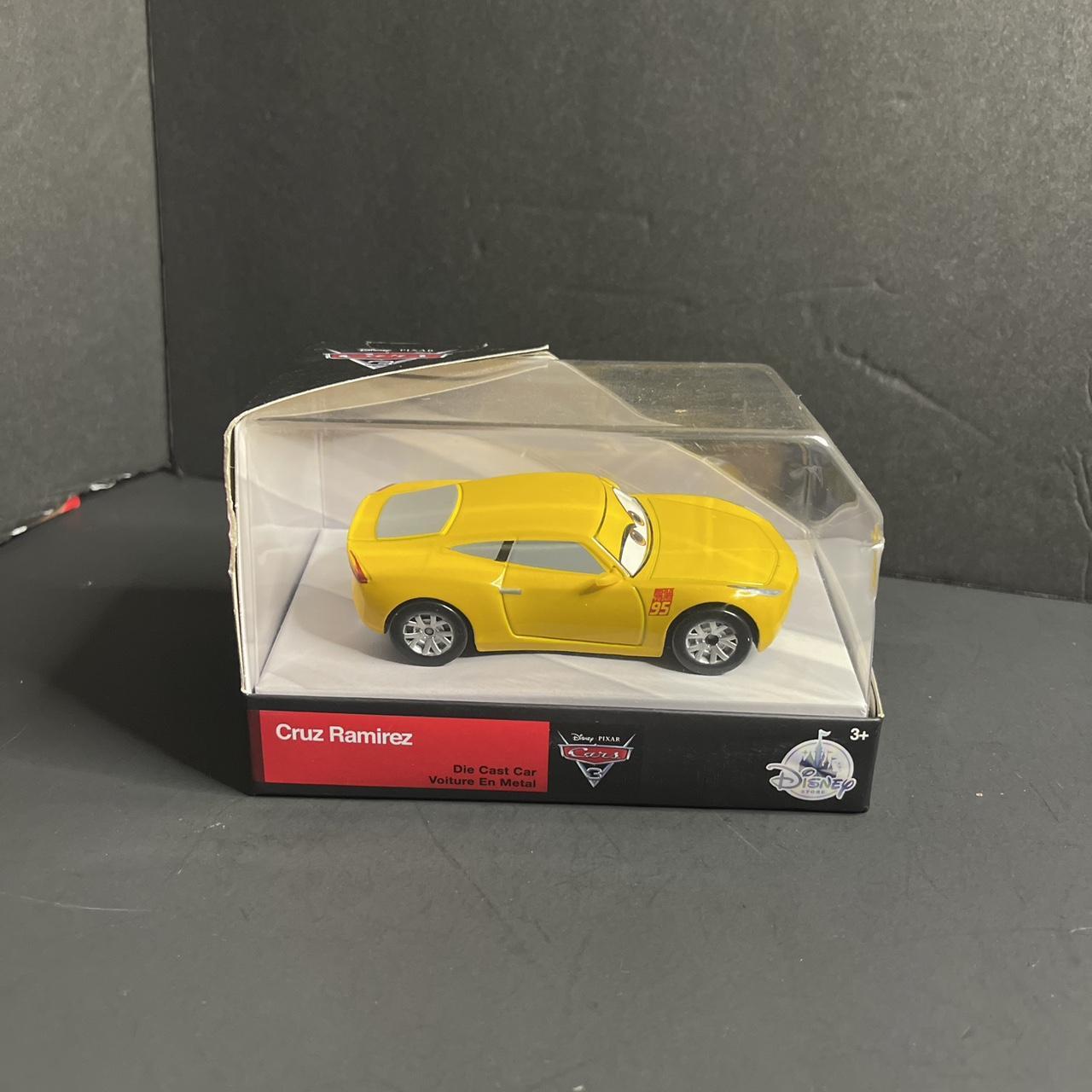 NEW SEALED DISNEY STORE CARS 3 Die Cast METAL YELLOW... | Depop