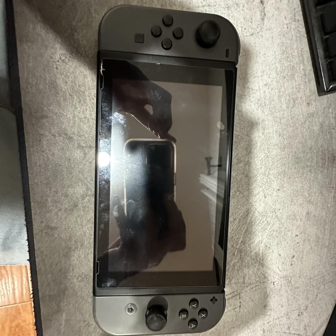 Hi I’m selling this Nintendo switch in the grey... - Depop
