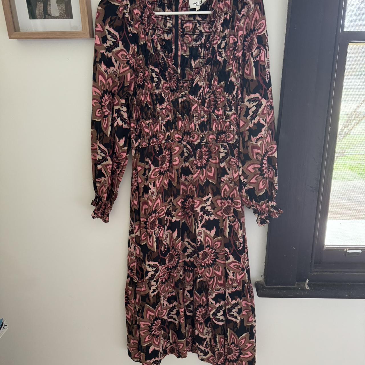 Seed Dress Size 12 Worn once - Depop