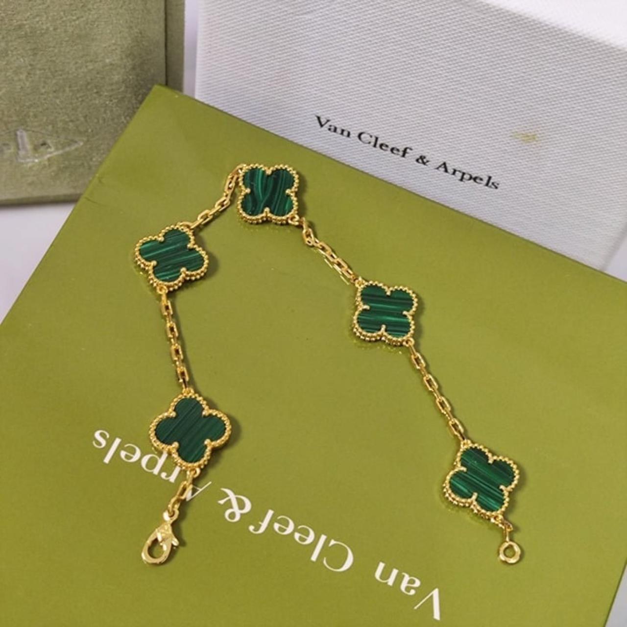 Van Cleef & Arpels Bracelet In excellent... - Depop