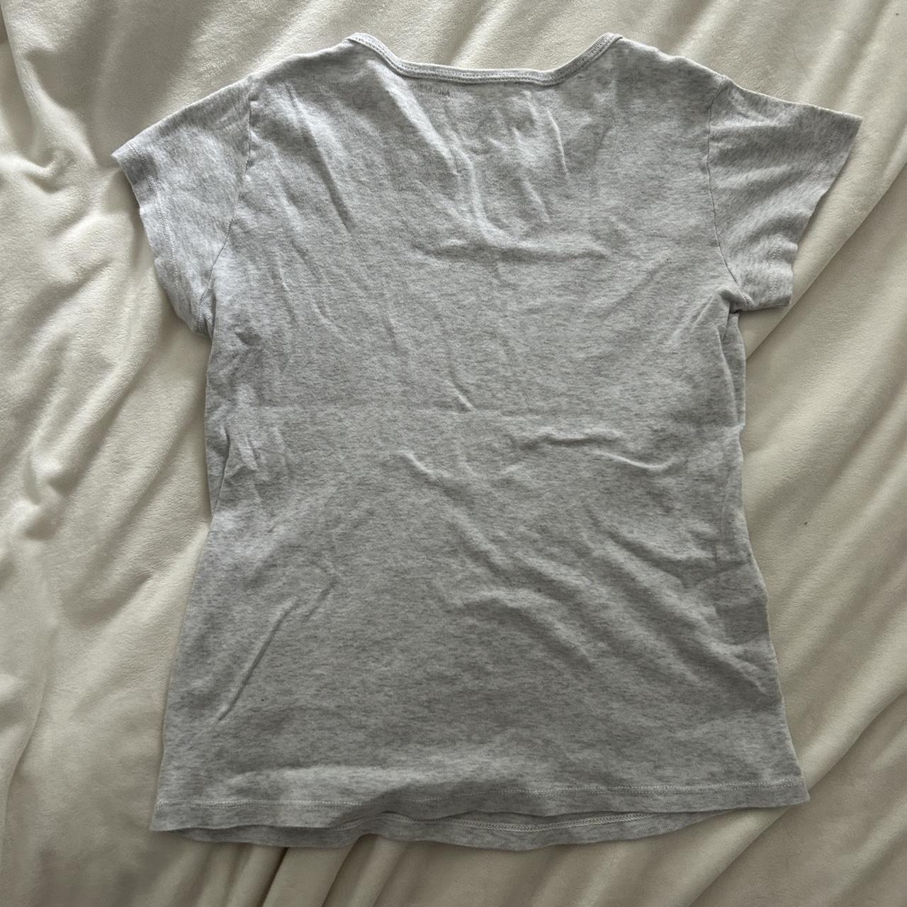 Brandy Melville T-shirt - gray - Depop