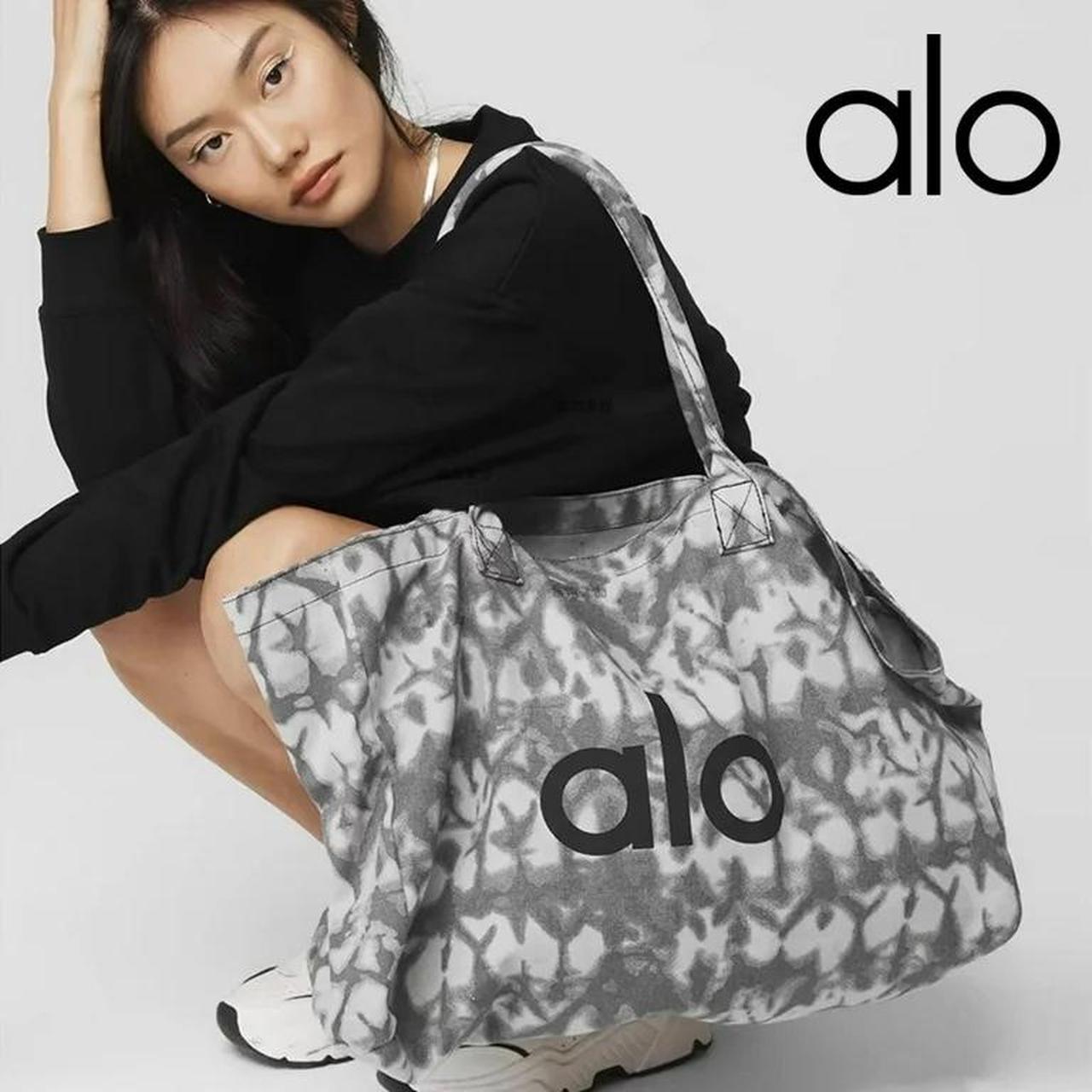 ALO yoga iconic Shopper!!! Grey Tie dye shopper... - Depop