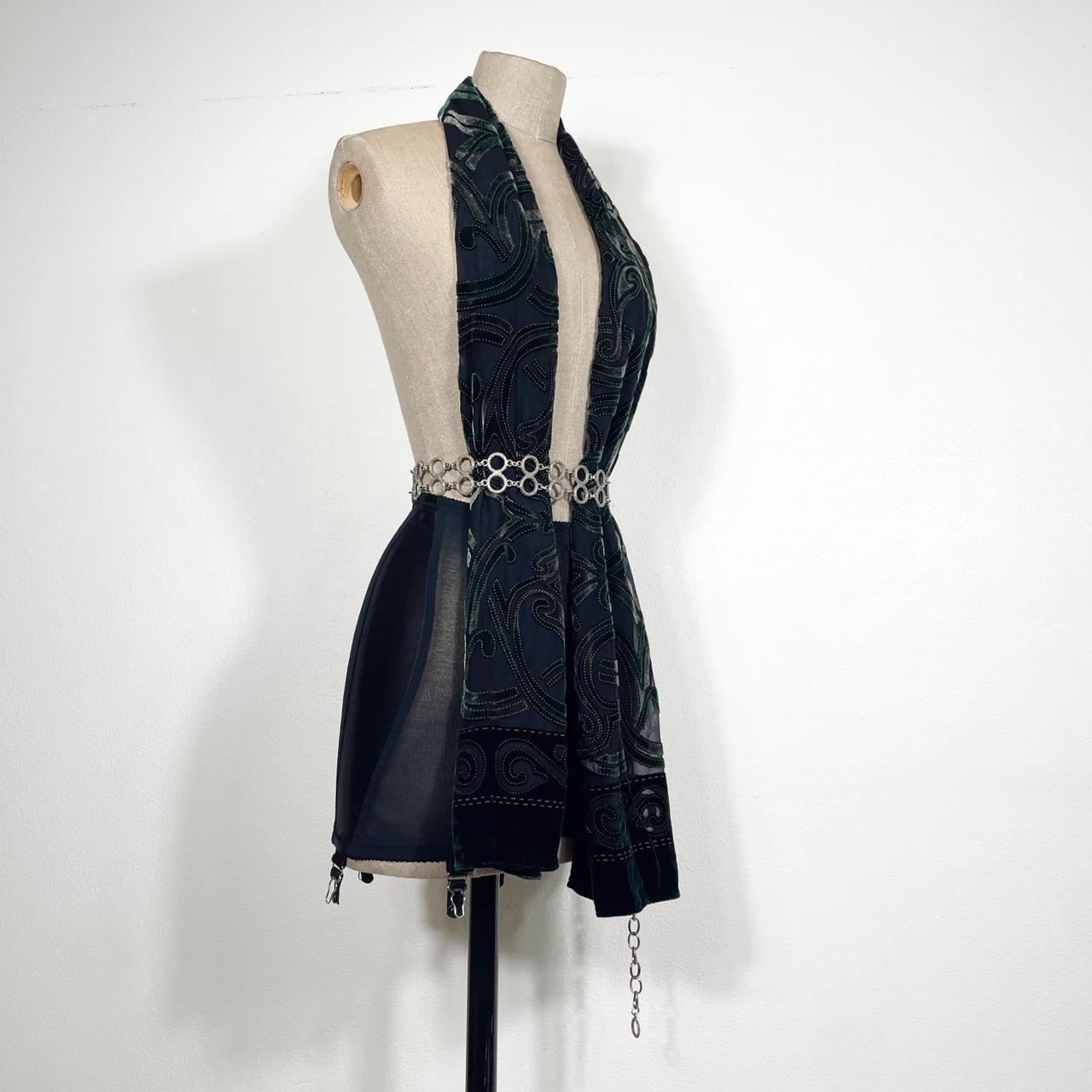 Silver Mini Hoop Chain Belt ⛓️🫧 The press-down opener... - Depop