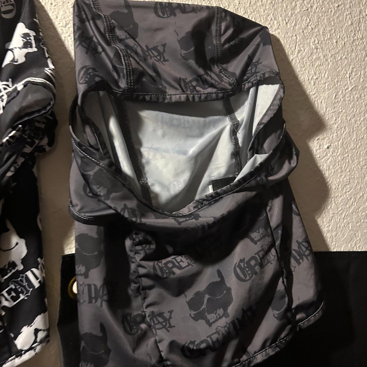 G59 greyday 23 skimask 10/10 fits all - Depop