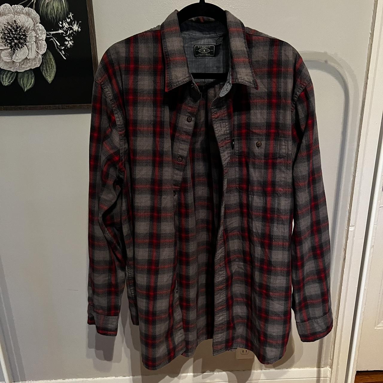 Grey and red flannel shirt #flannel - Depop