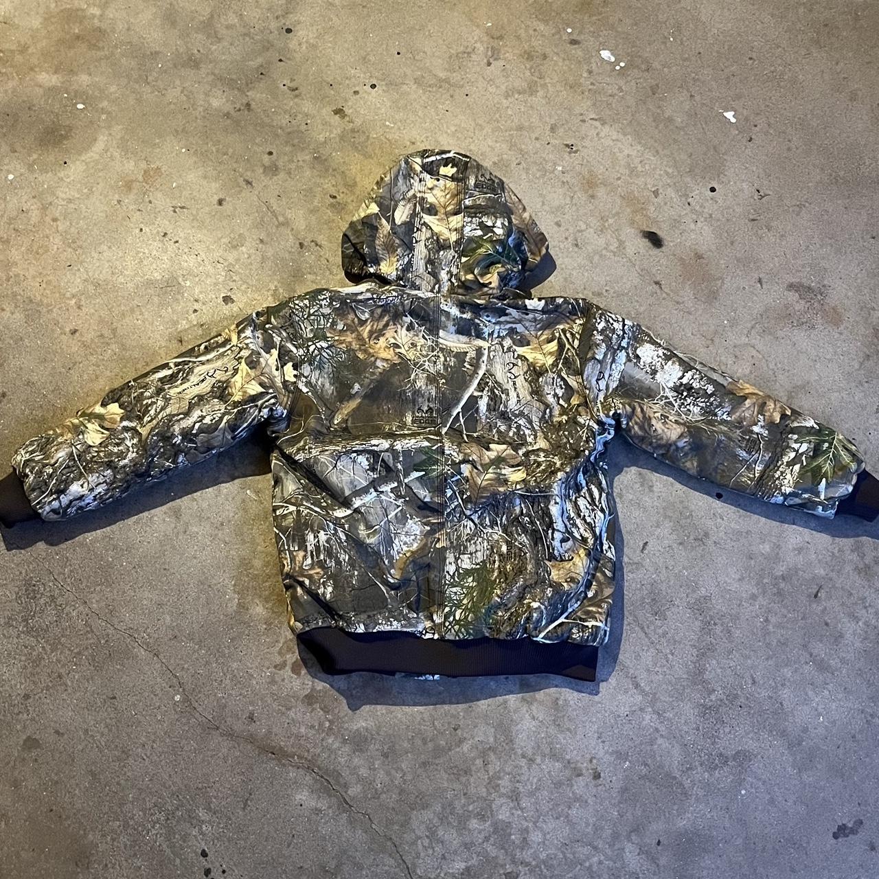 Vintage Carhartt Realtree Detroit Jacket Kids Large... - Depop