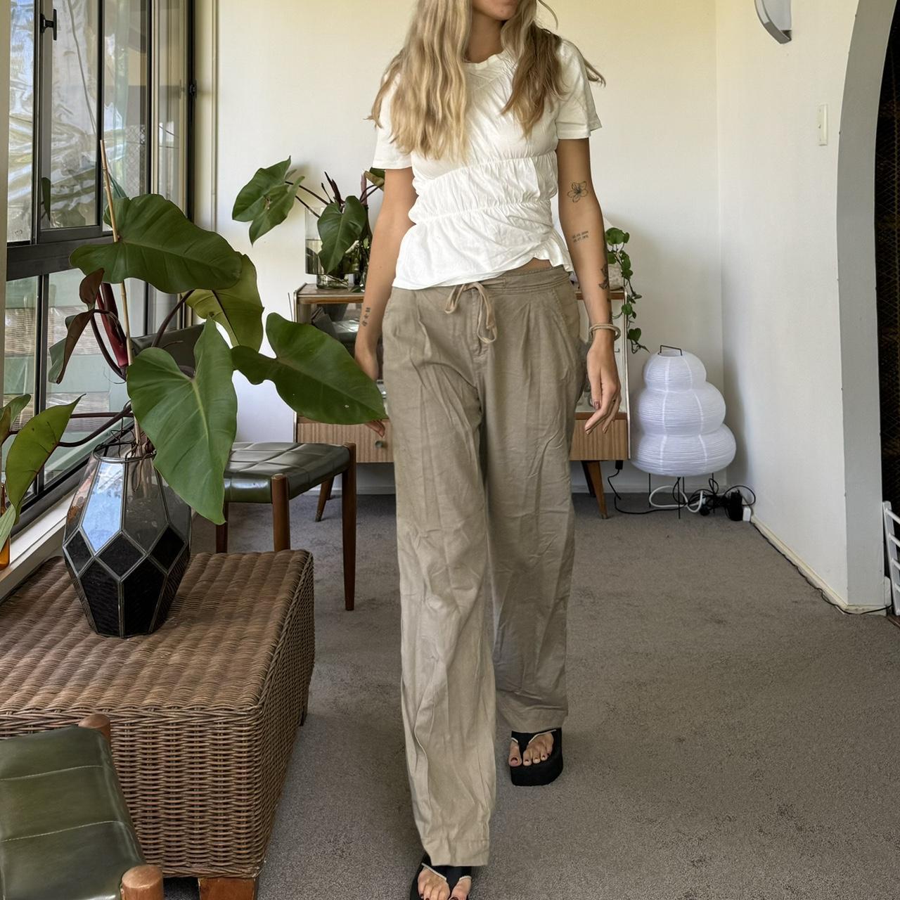 REPOP ruched white tshirt / Size small - Depop