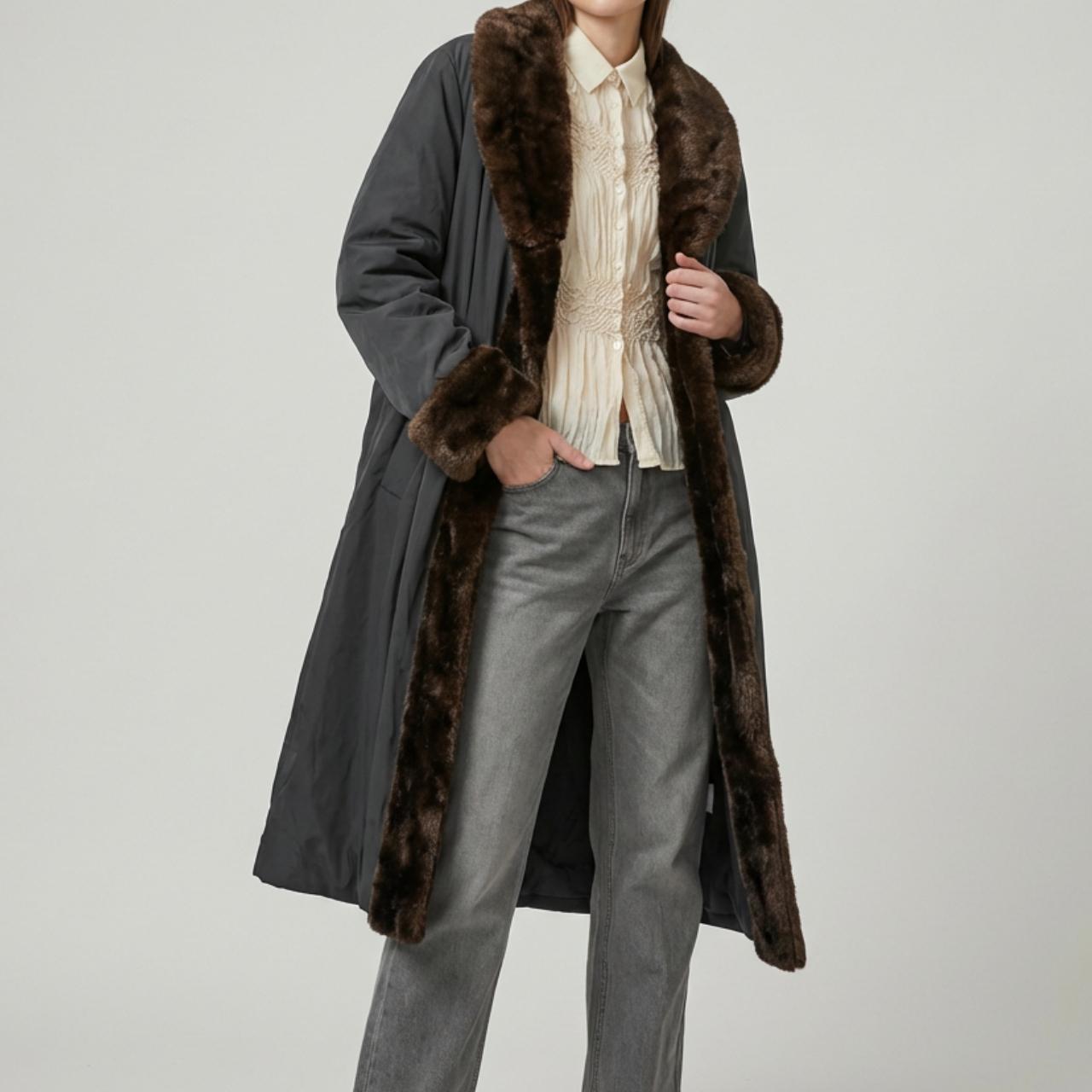 Black Fur Colar grunge, gothic, alt, alternative,... | Depop