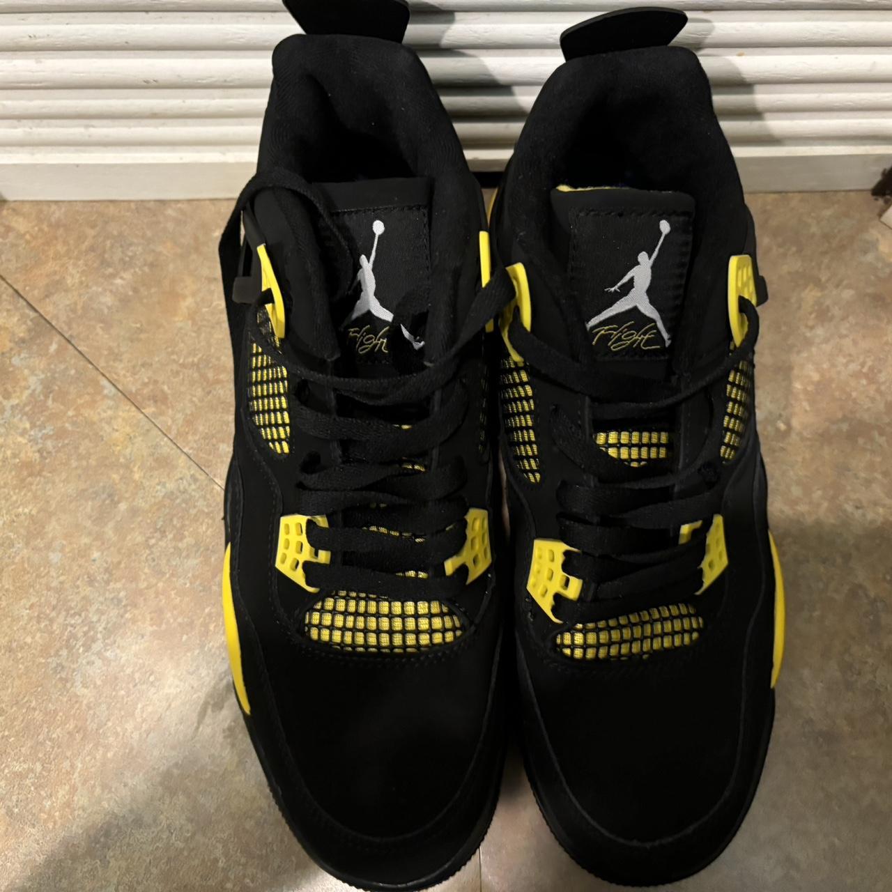 Jordan 4 yellow thunders, amazing condition, Size 8.5 - Depop
