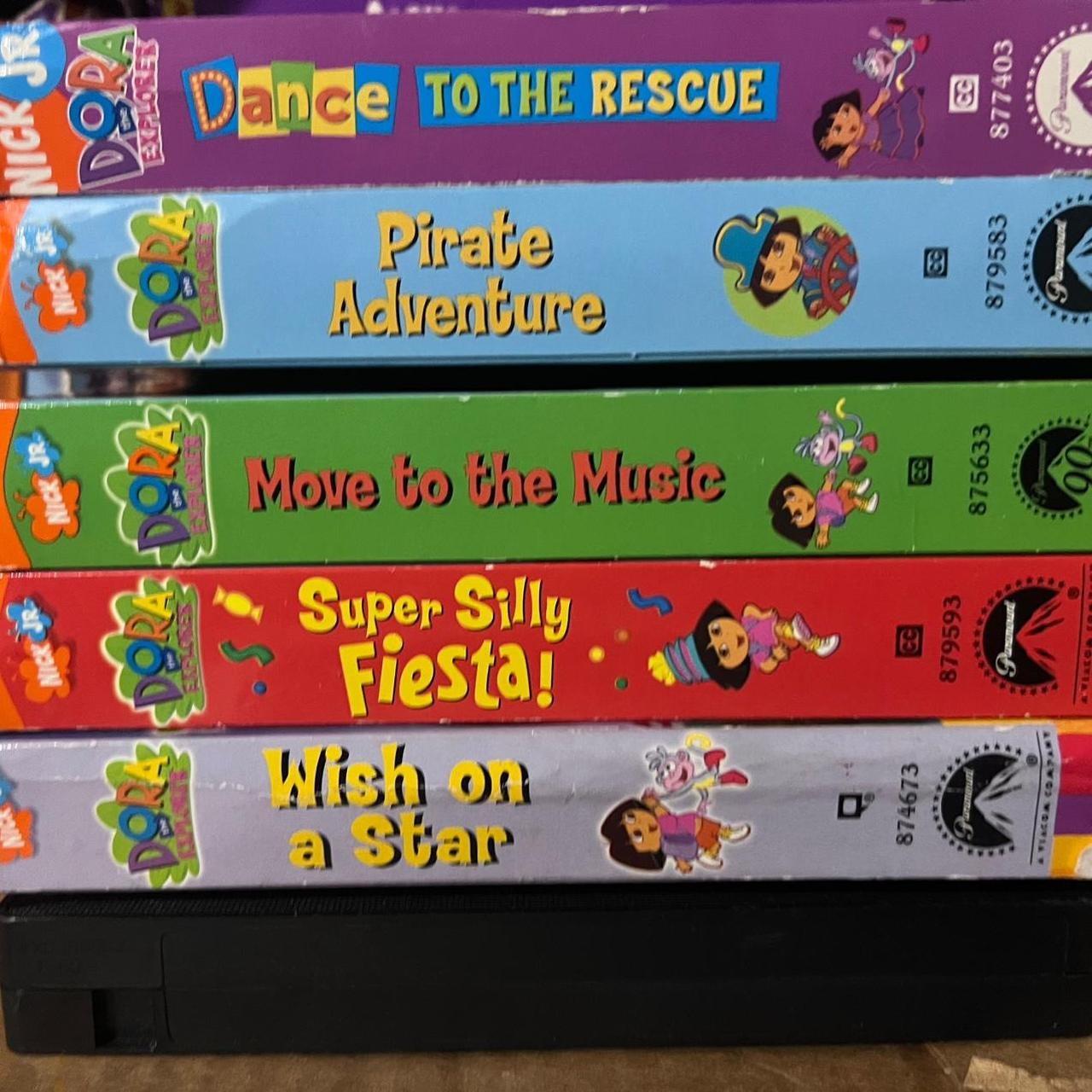 Dora the Explorer DVD bundle - 6 VHS tapes featuring... | Depop
