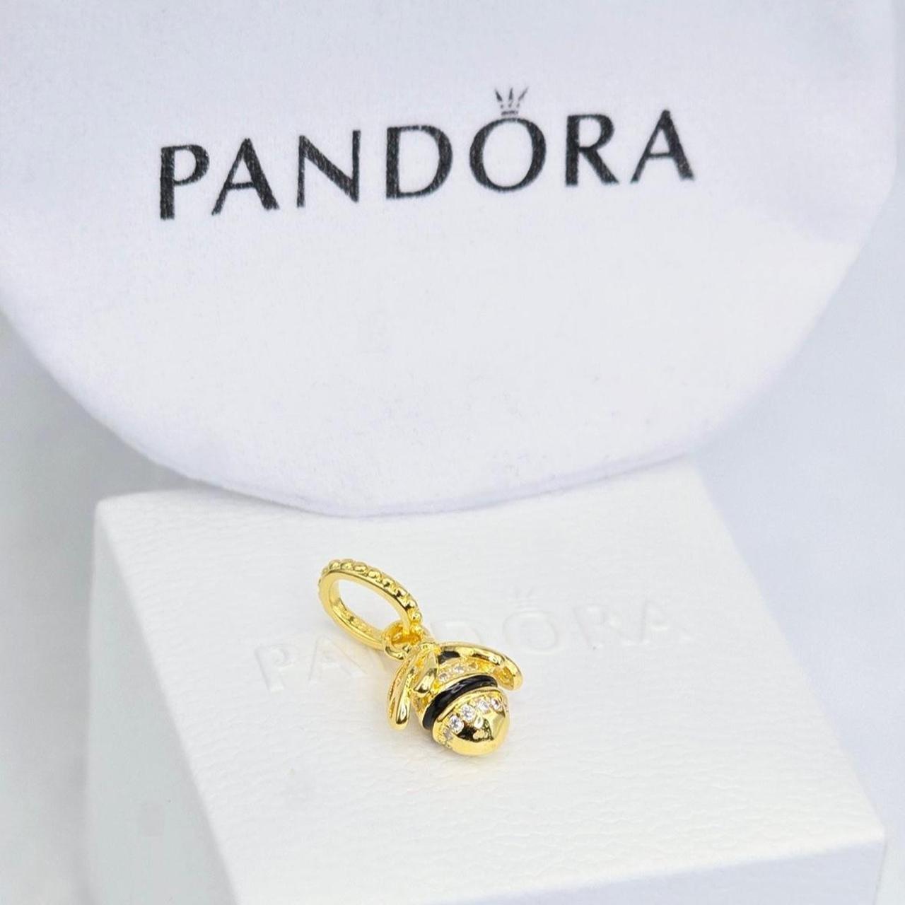 Pandora // Pandora Shine Queen Bee Charm // 14 Gold... | Depop