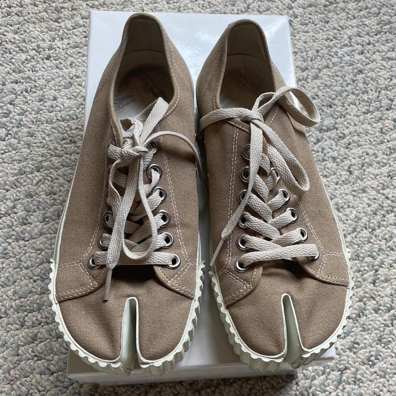 Maison Margiela Tabi Sneakers Women’s size 37 (US... - Depop