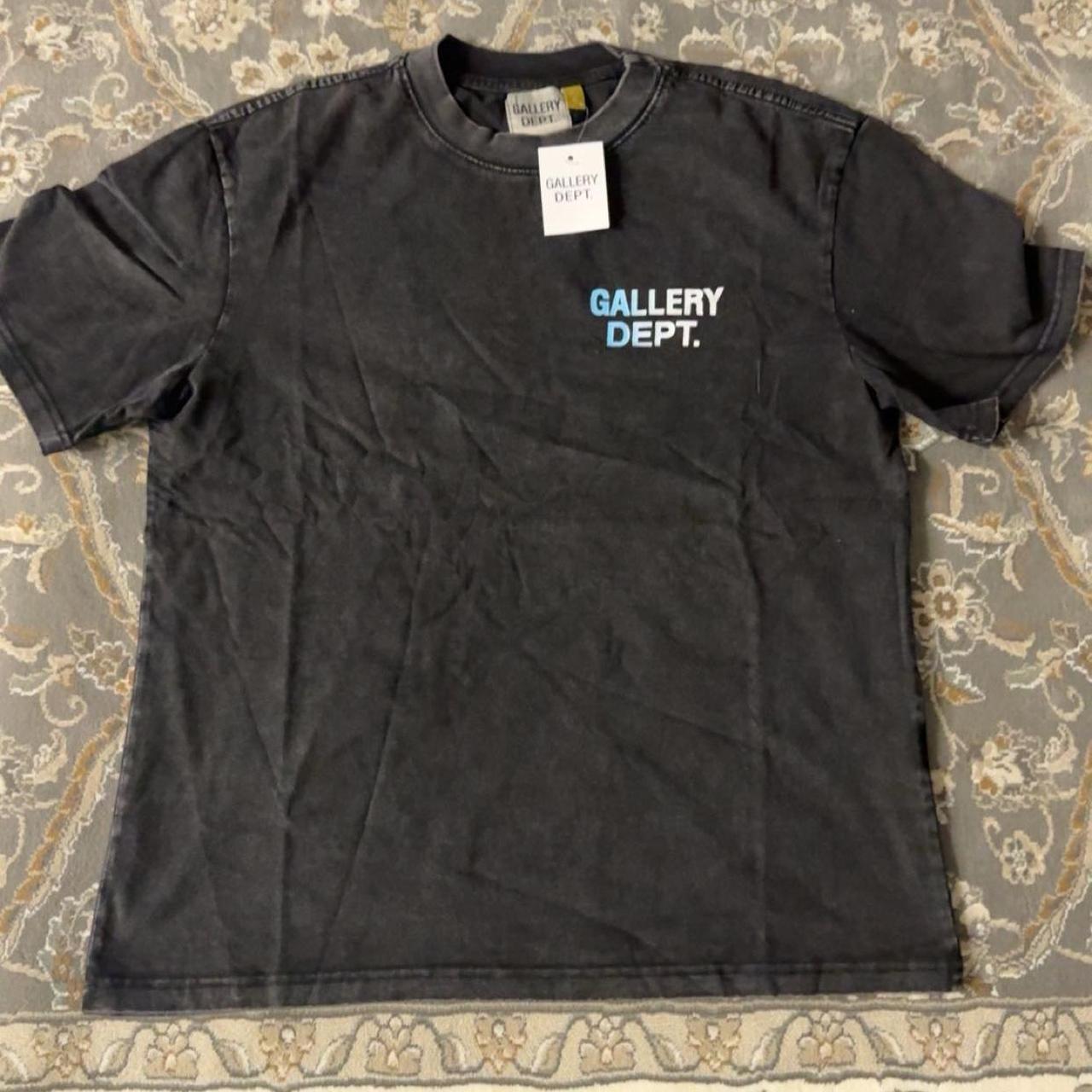 Size small men’s gallery dept shirt. Brand new never... - Depop