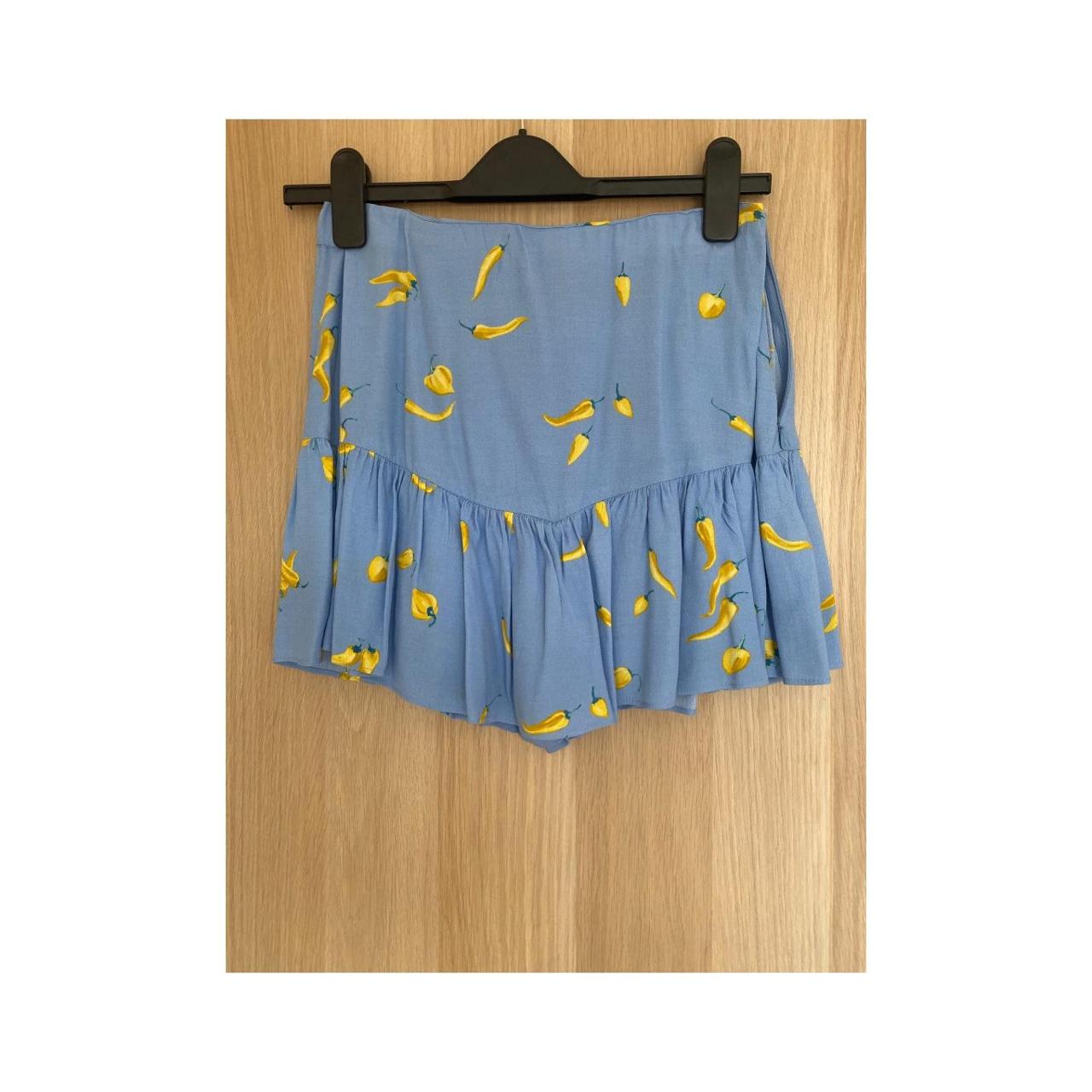 Zara - mini skort Worn three times, perfect... - Depop