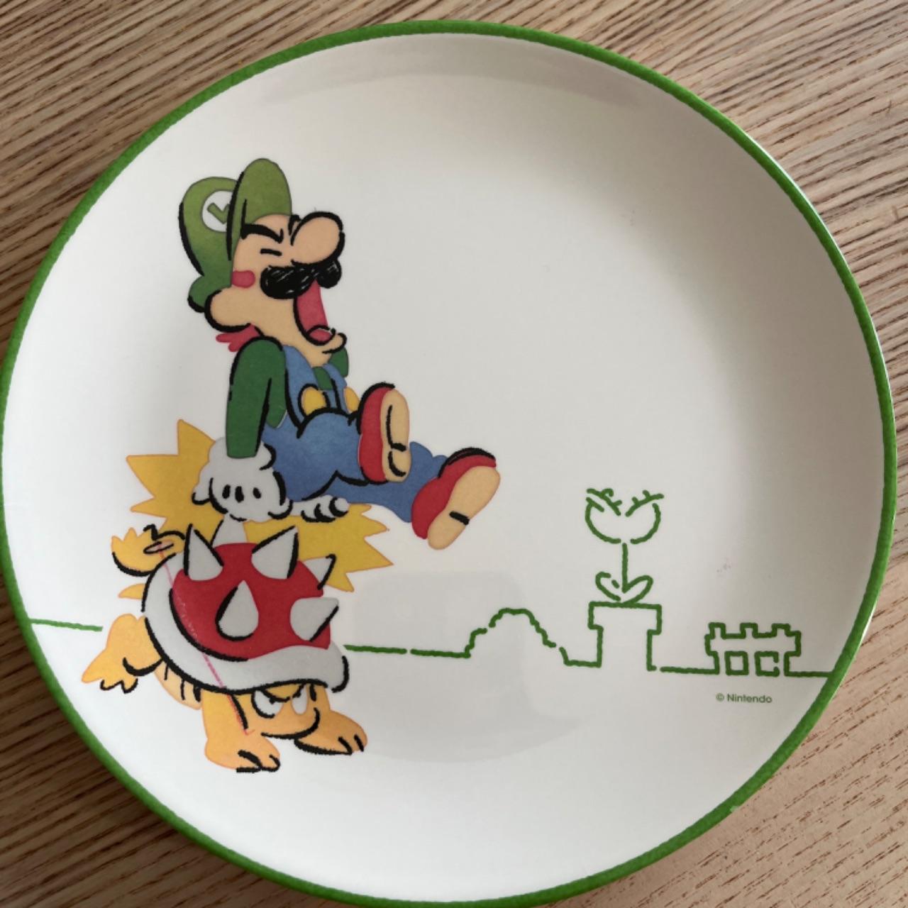 Japan Skater Super Mario Luigi plastic plate 7inch... - Depop