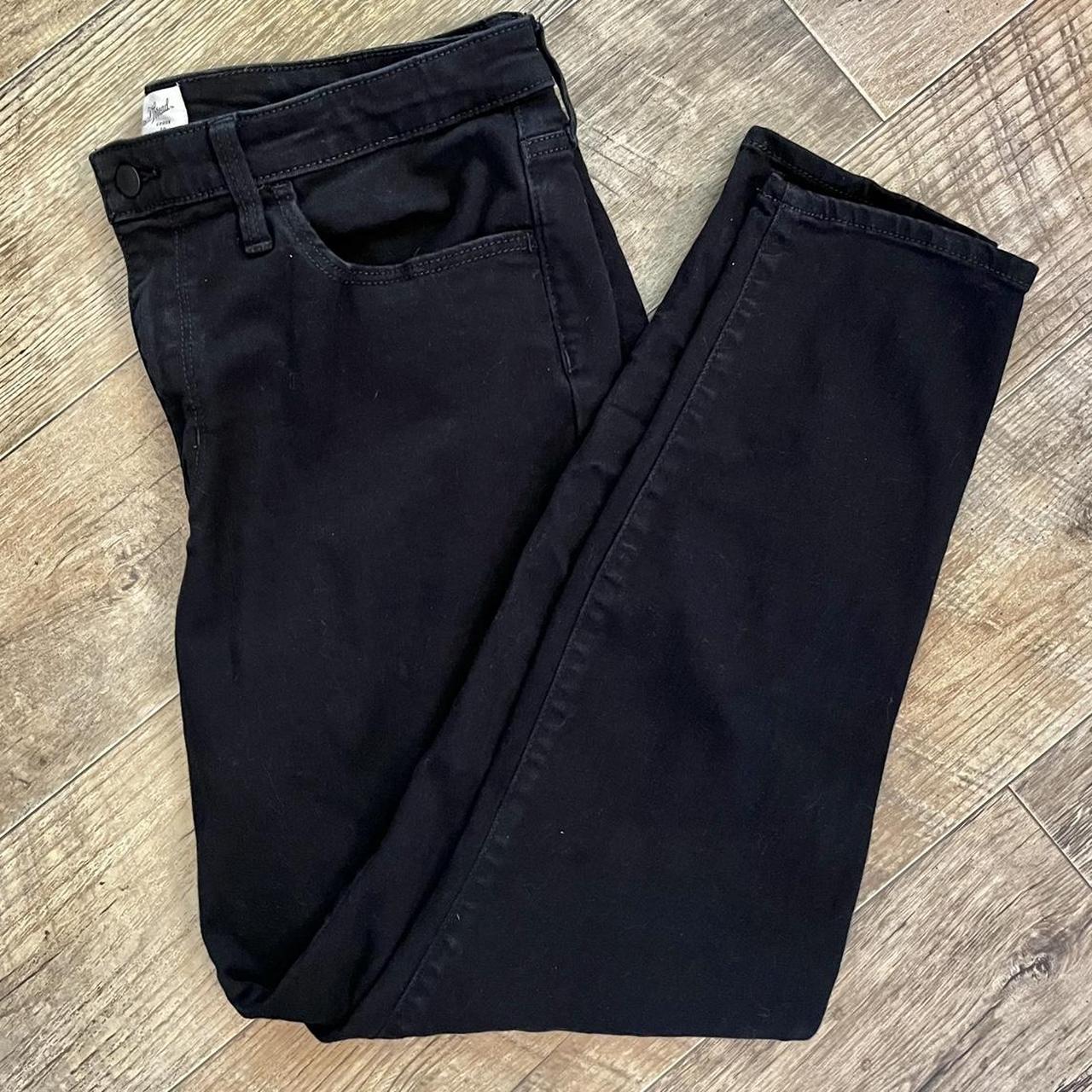 Universal Thread High Rise Skinny Jeans Size... - Depop