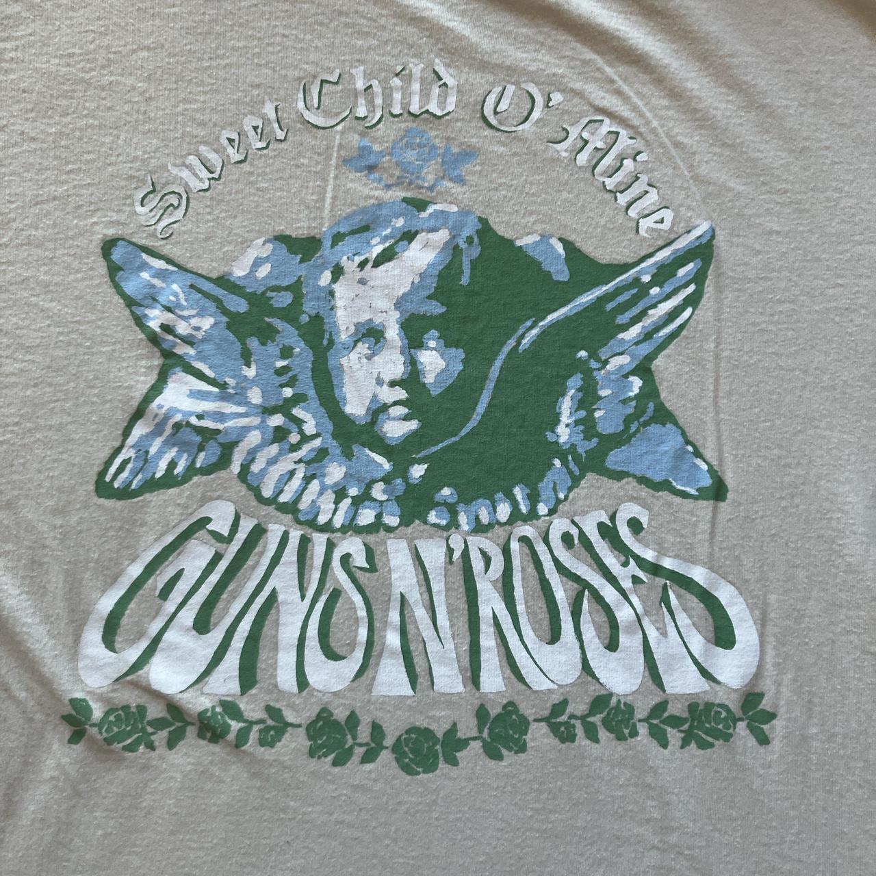 Guns N' Roses "Sweet Child O' Mine" tee bandtee... | Depop
