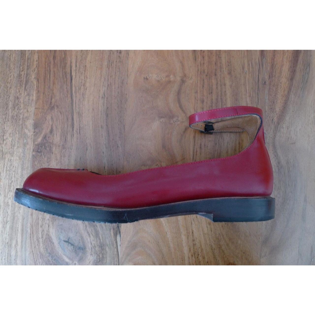 JOHN FLUEVOG Jen Ankle Strap Flats * Size 7.5 *... | Depop