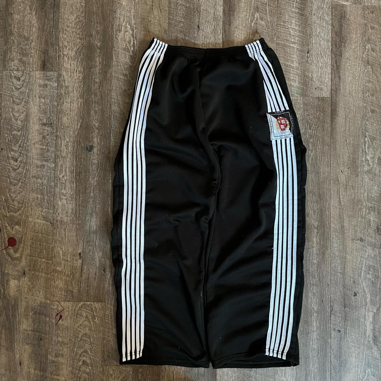 allure county sweat pants tried on once Size L Dnt... - Depop