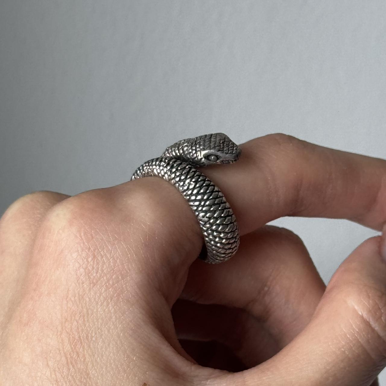 Vintage Sliver Snake Ring US size 9 / inner... | Depop