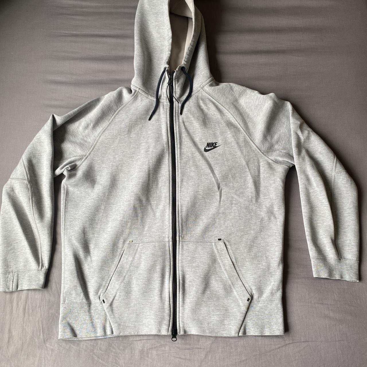 Grey Nike Tech Fleece No signs of wear, really good... - Depop