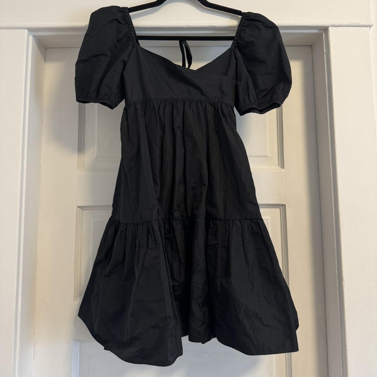 Aritzia Wilfred poplin black babydoll dress #lbd... | Depop