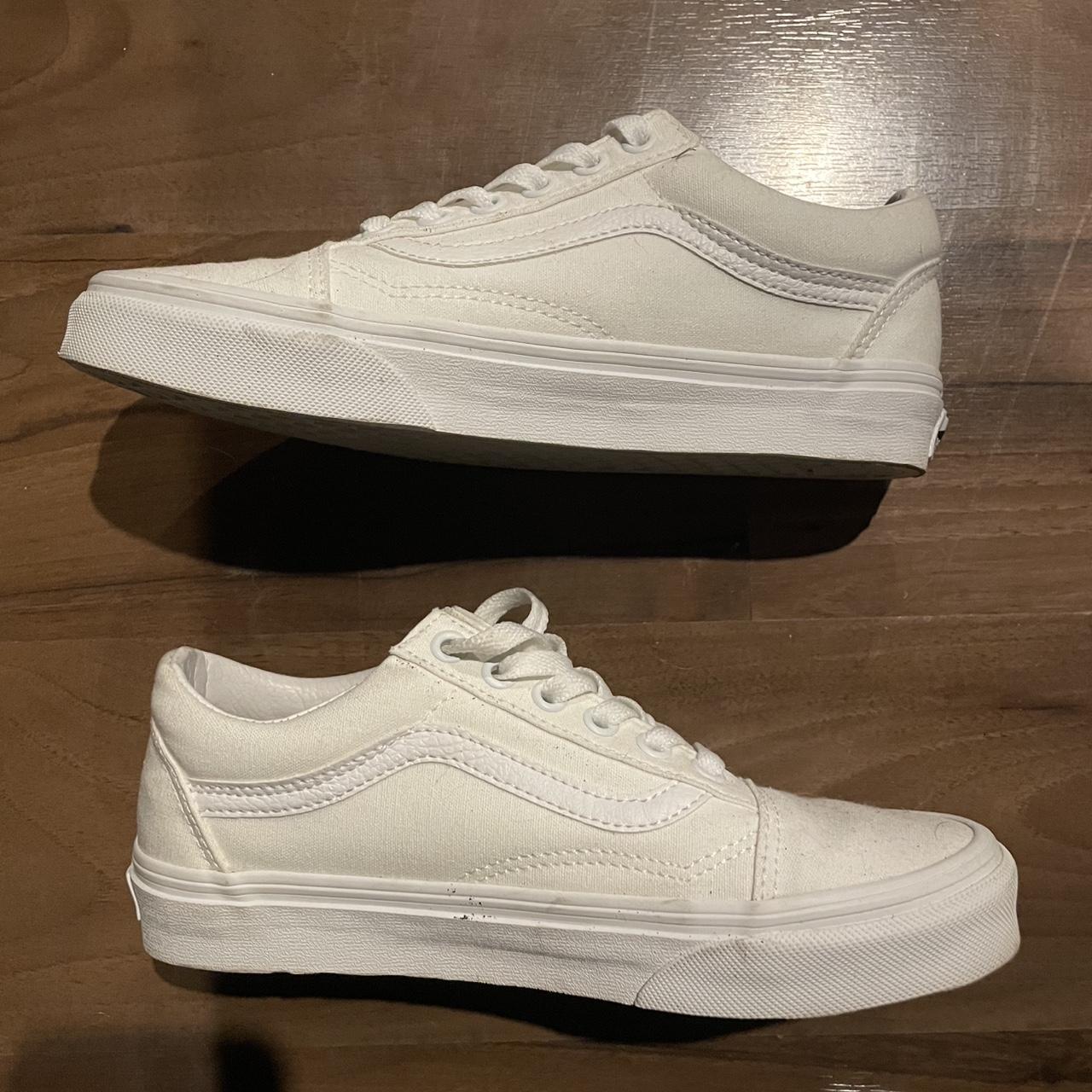 White Vans size 4.5 men | Depop