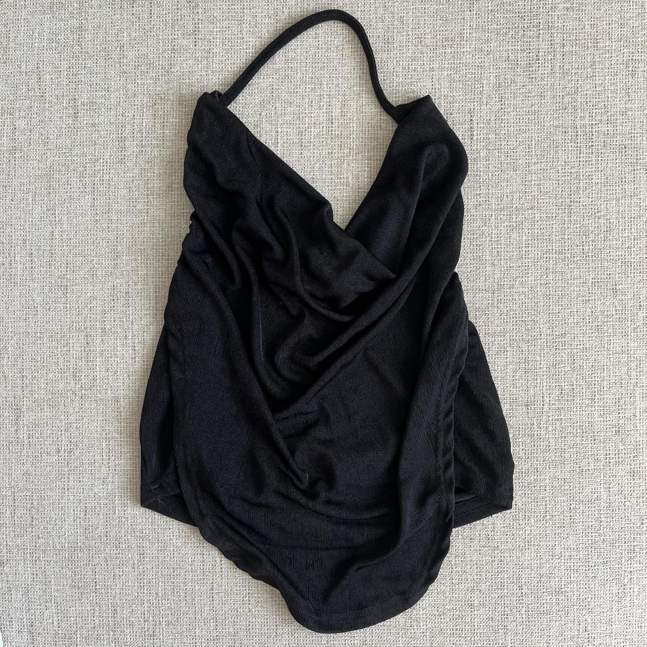 Cute v neck tube top. + Size L + Bust: 37.4-39.8in... - Depop