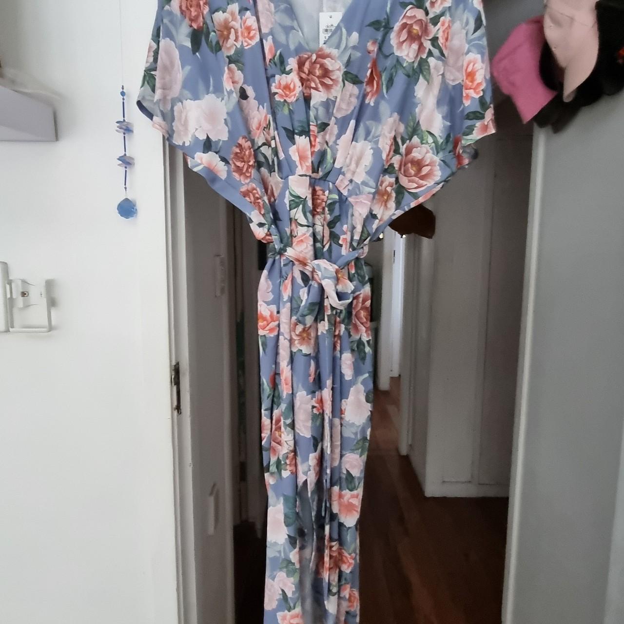 Dotti size 10 floral maxi dress, shorter in front,... - Depop