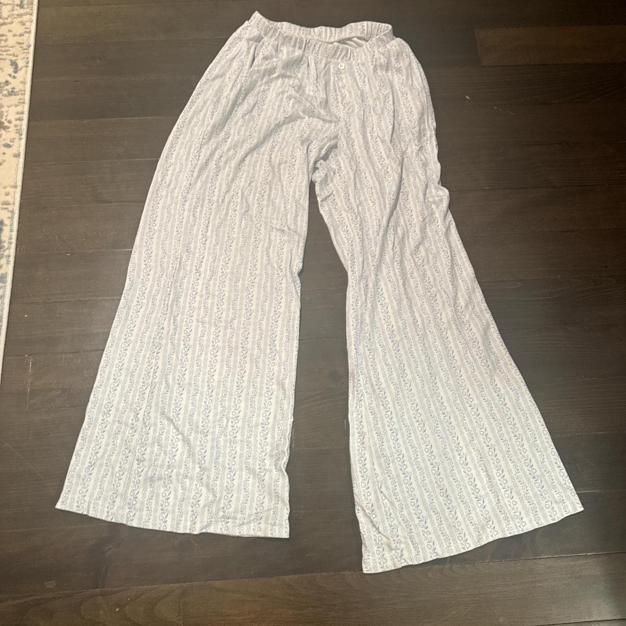 roller rabbit hearts vine boden pant heart print,... | Depop