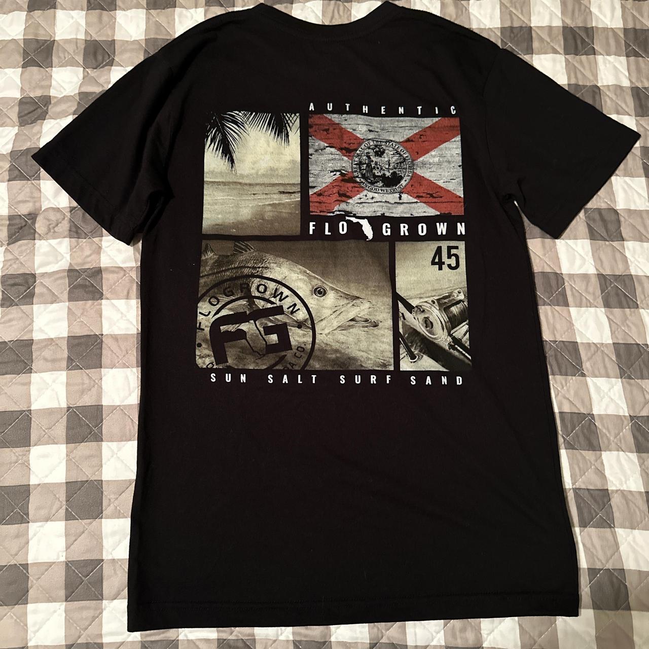 Black and white Flo Grown graphic tee Adult Small | Depop