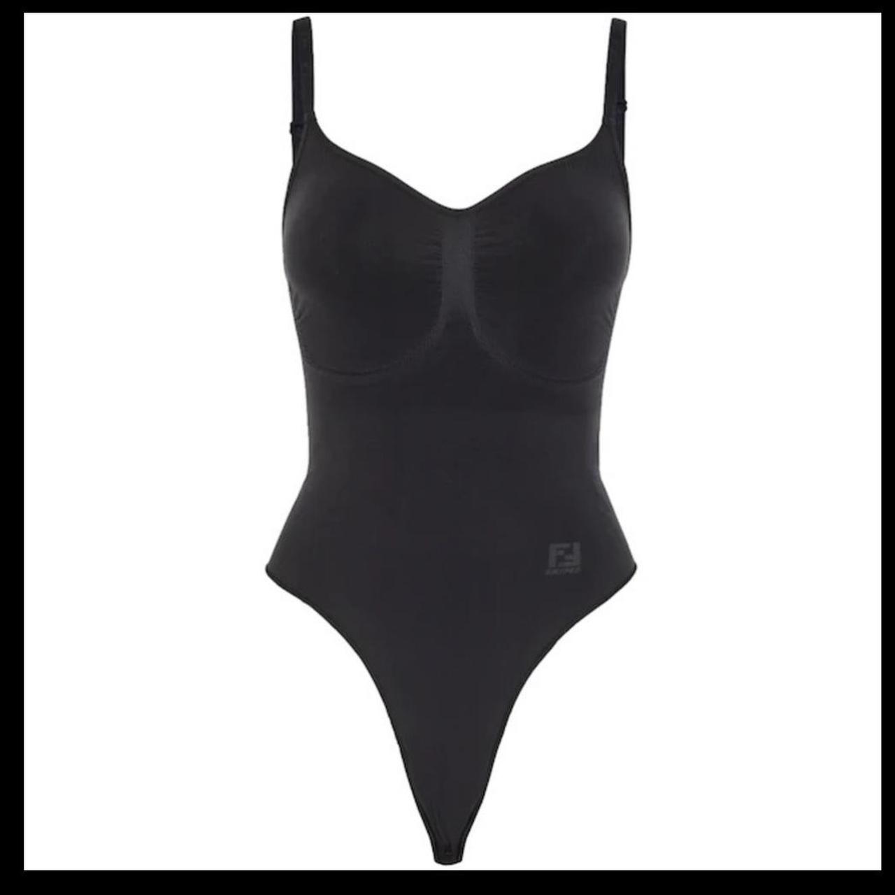 Skims Women's Shapewear | Depop