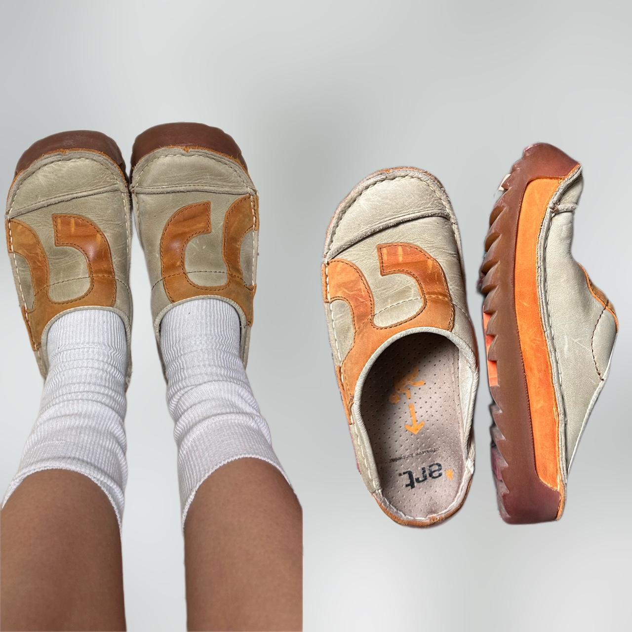 Vintage 90/2000s rare the art company slides Very... - Depop