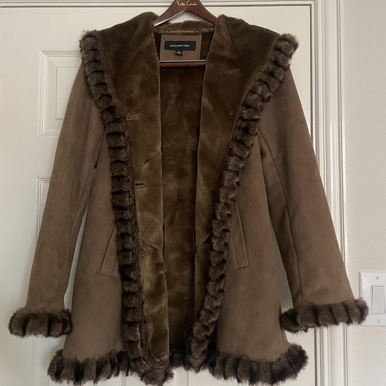 Jones New York vintage brown faux fur... - Depop