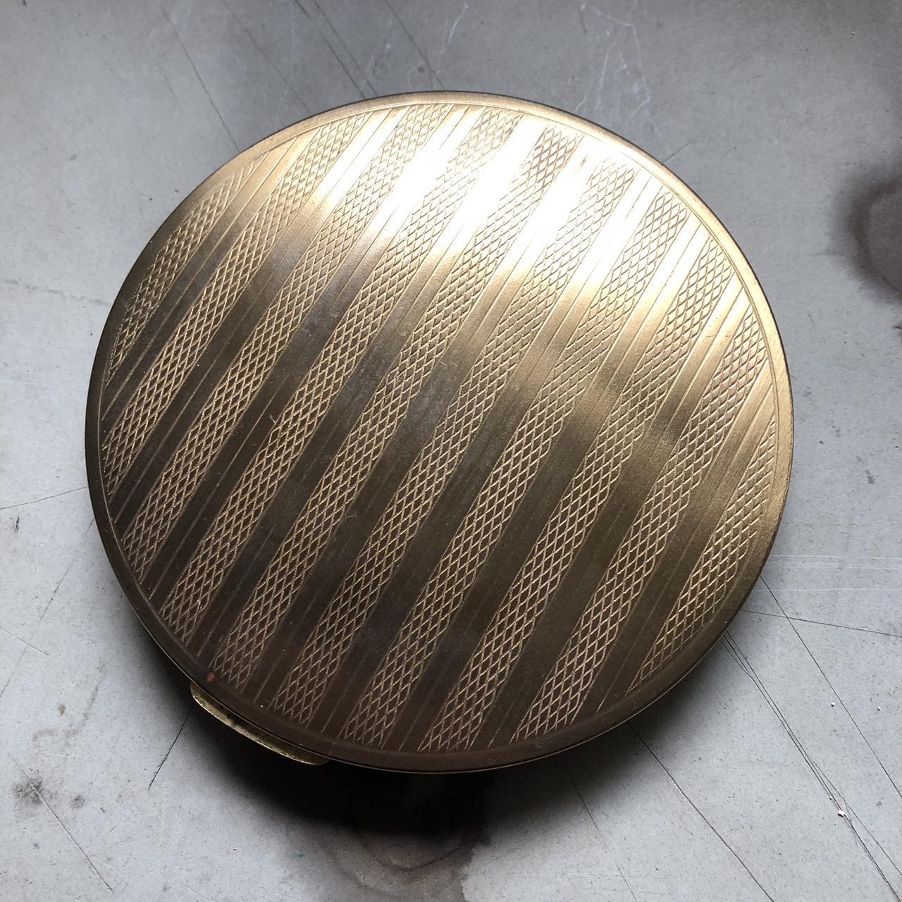Large Gold Retro Compact! This large compact is gold... | Depop