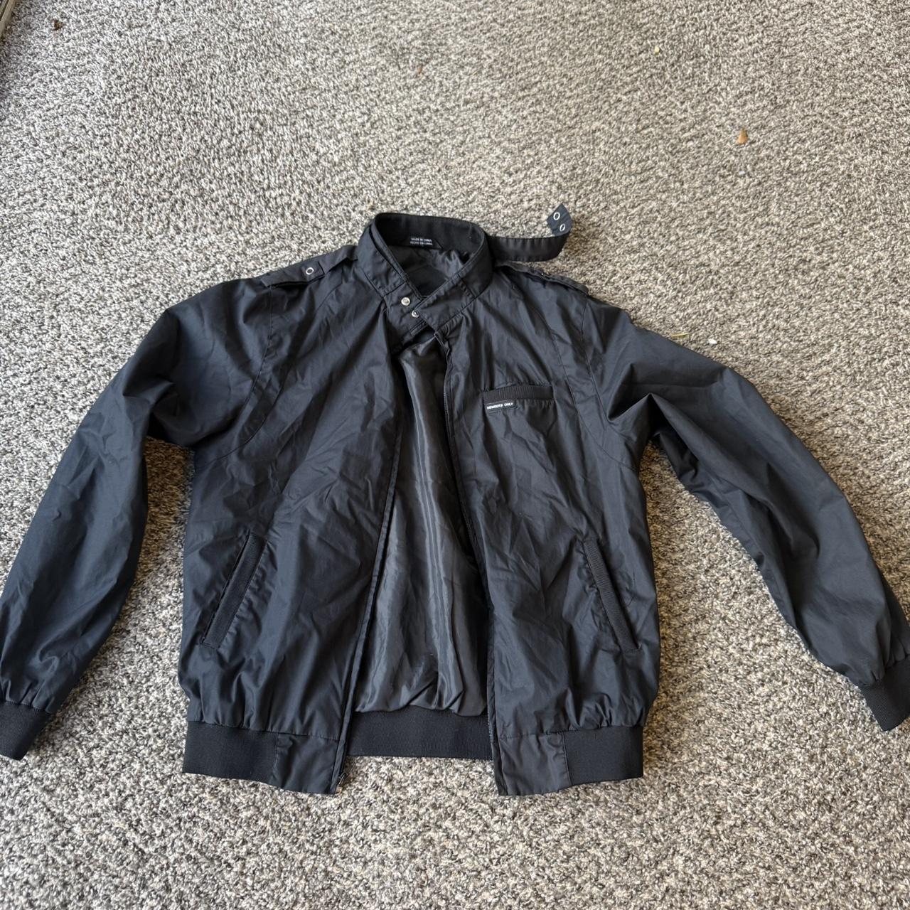 Black vintage members only bomber jacket -Size M | Depop
