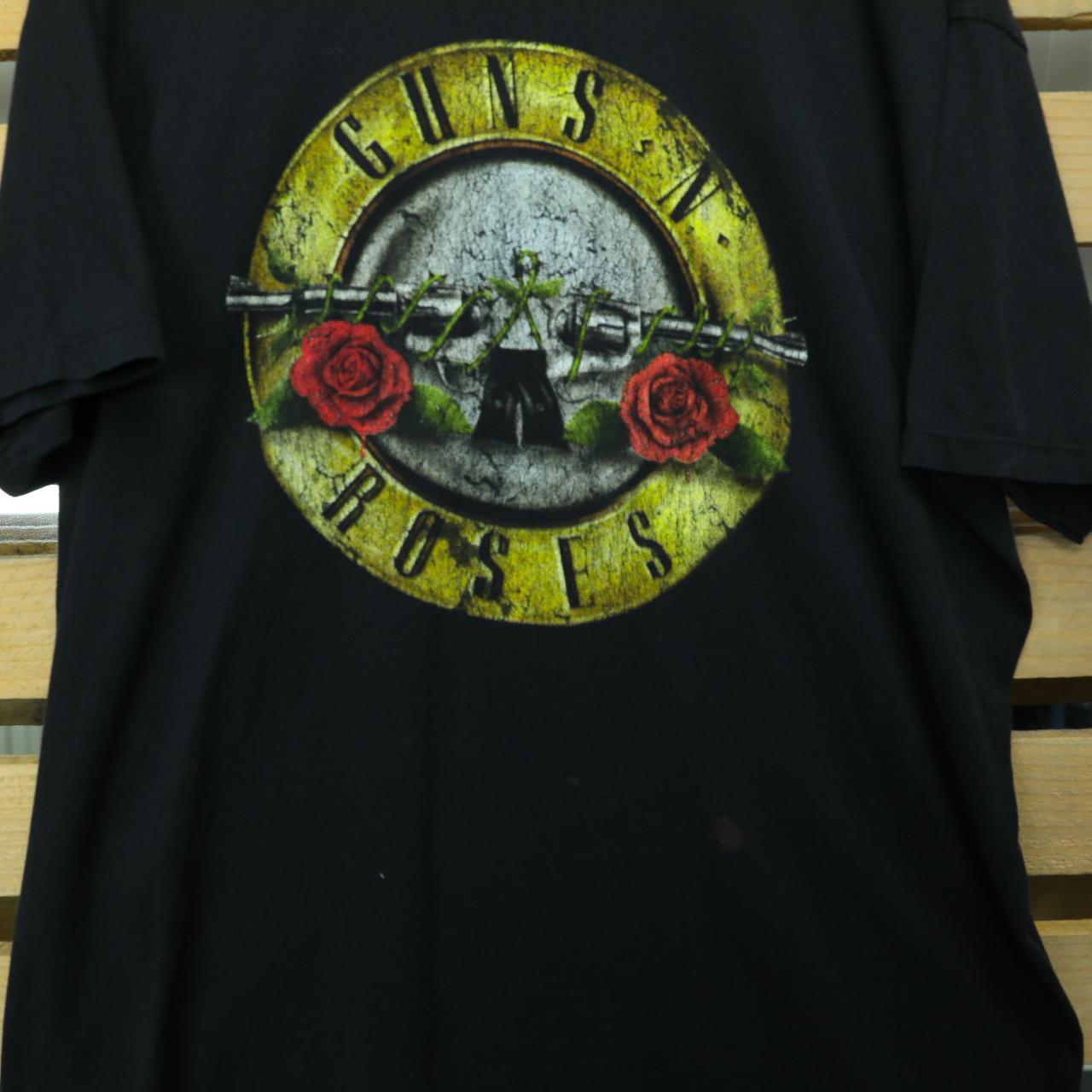 💙🔥 GUNS AND ROSES CONCERT TEE🔥💙 Size: XL The item... - Depop