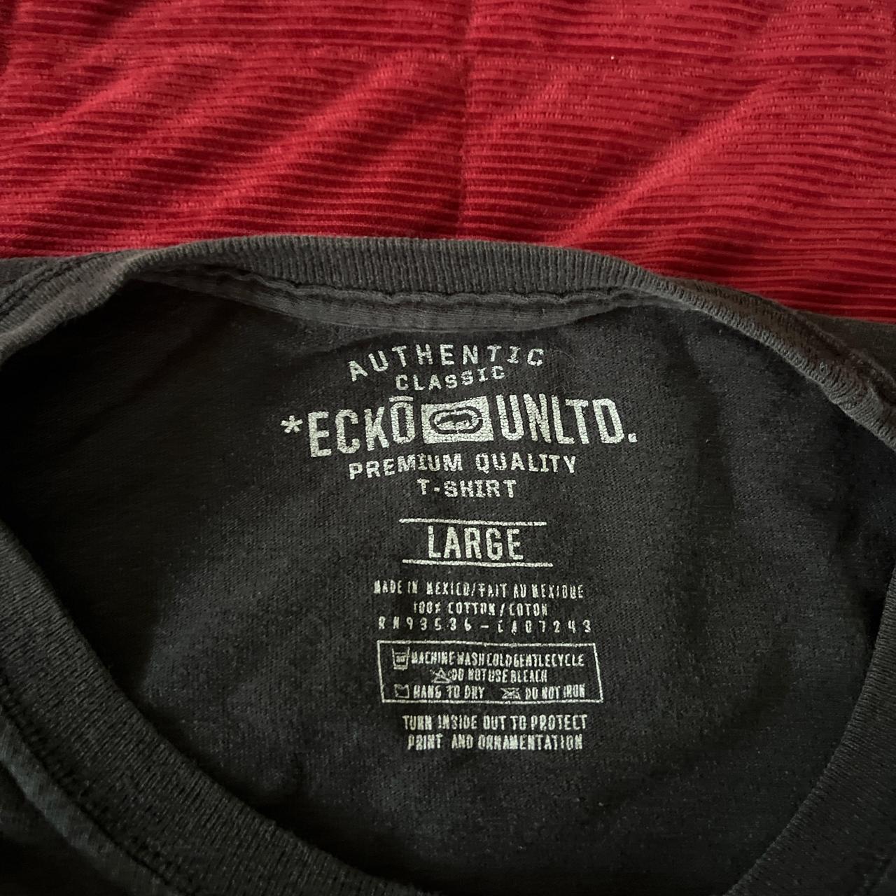 Black and red Ecko Unltd. skater tee #skaterstyle - Depop