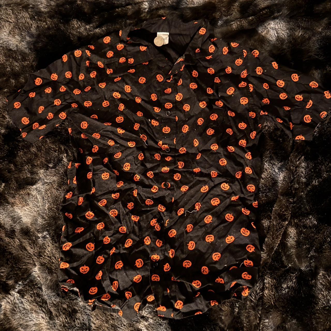 Orange and black Halloween button up shirt - Depop