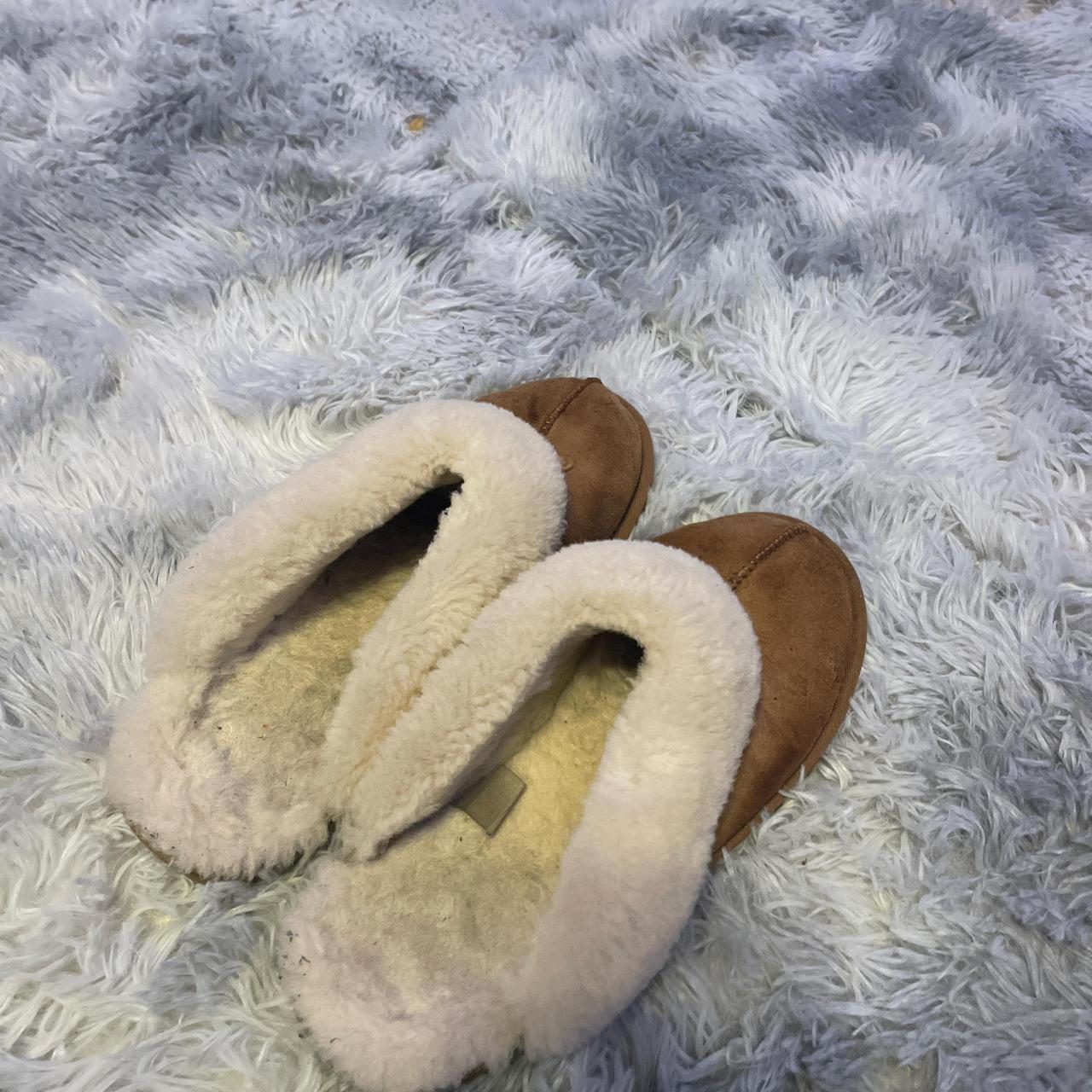 Uggs slippers good condition | Depop