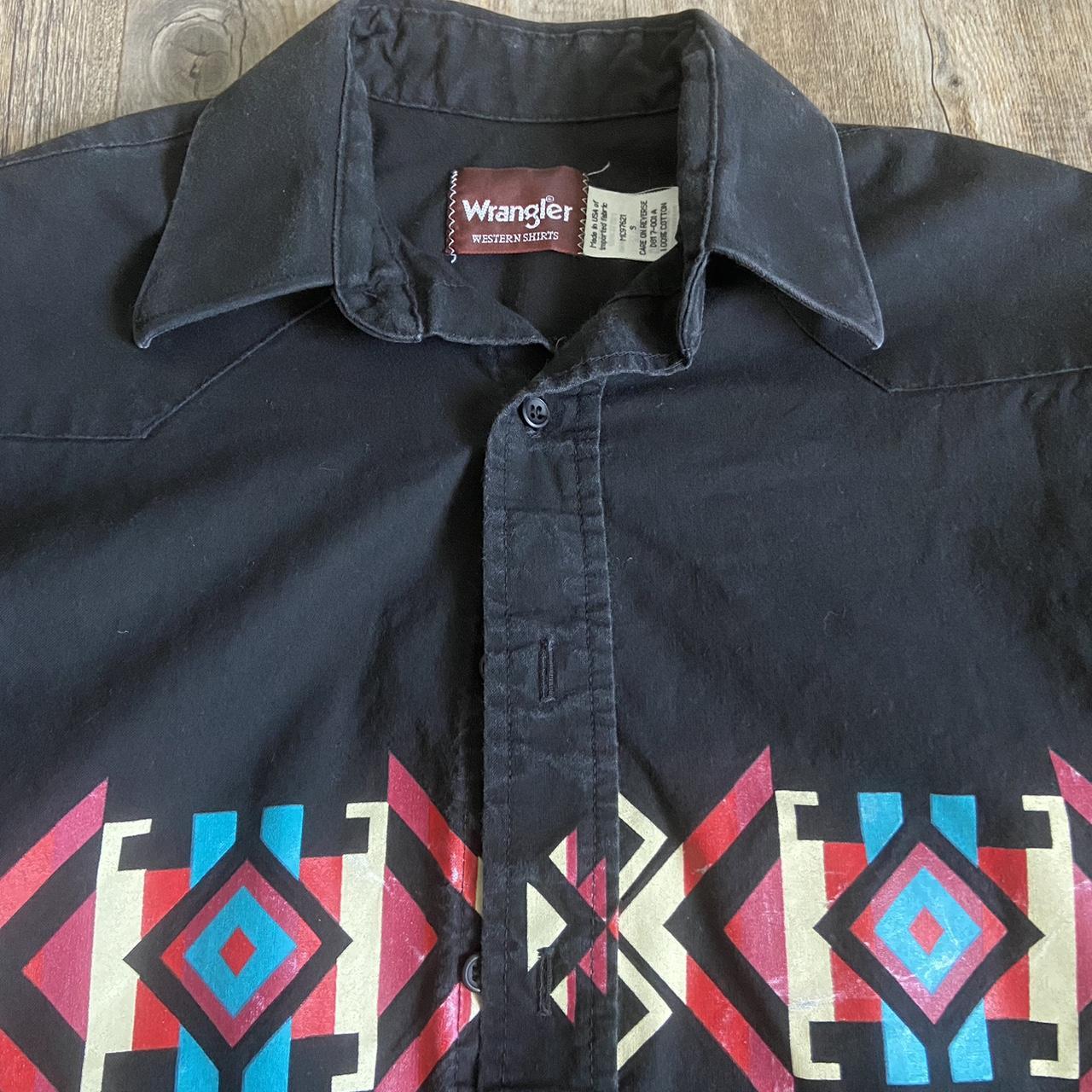 Vintage Wrangler button up western shirt size Small... - Depop