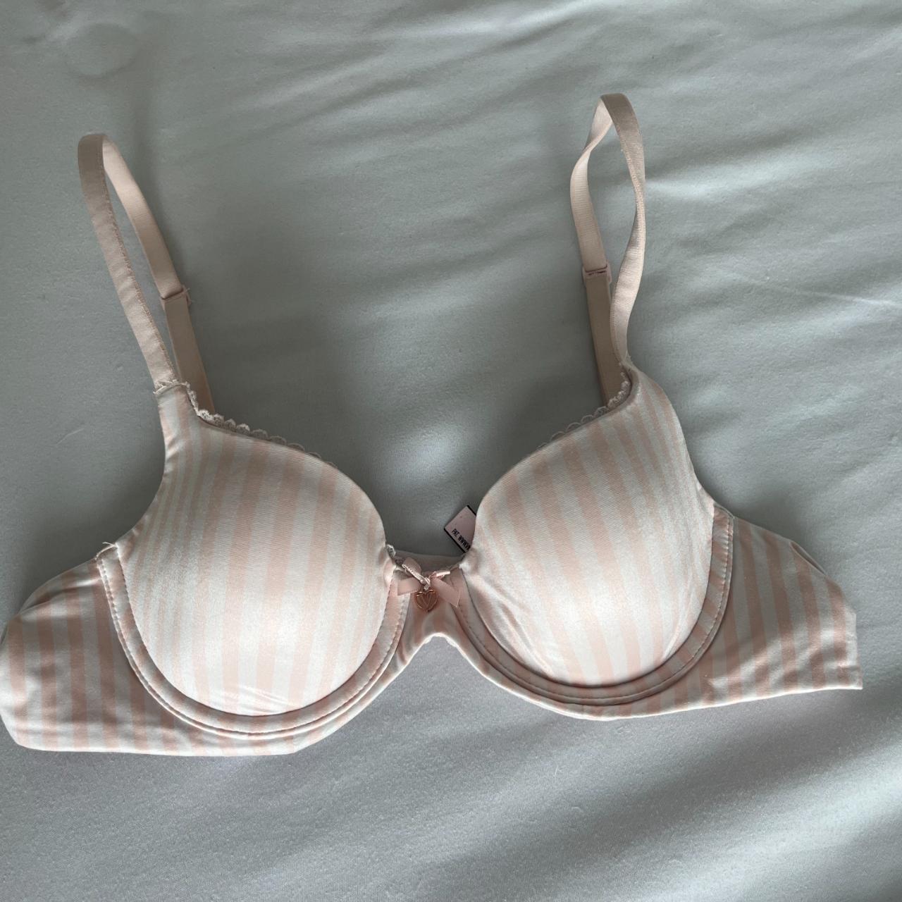 👙🌟 32A Victorias Secret Bra Iconic Stripe Print🌟👙 -... - Depop